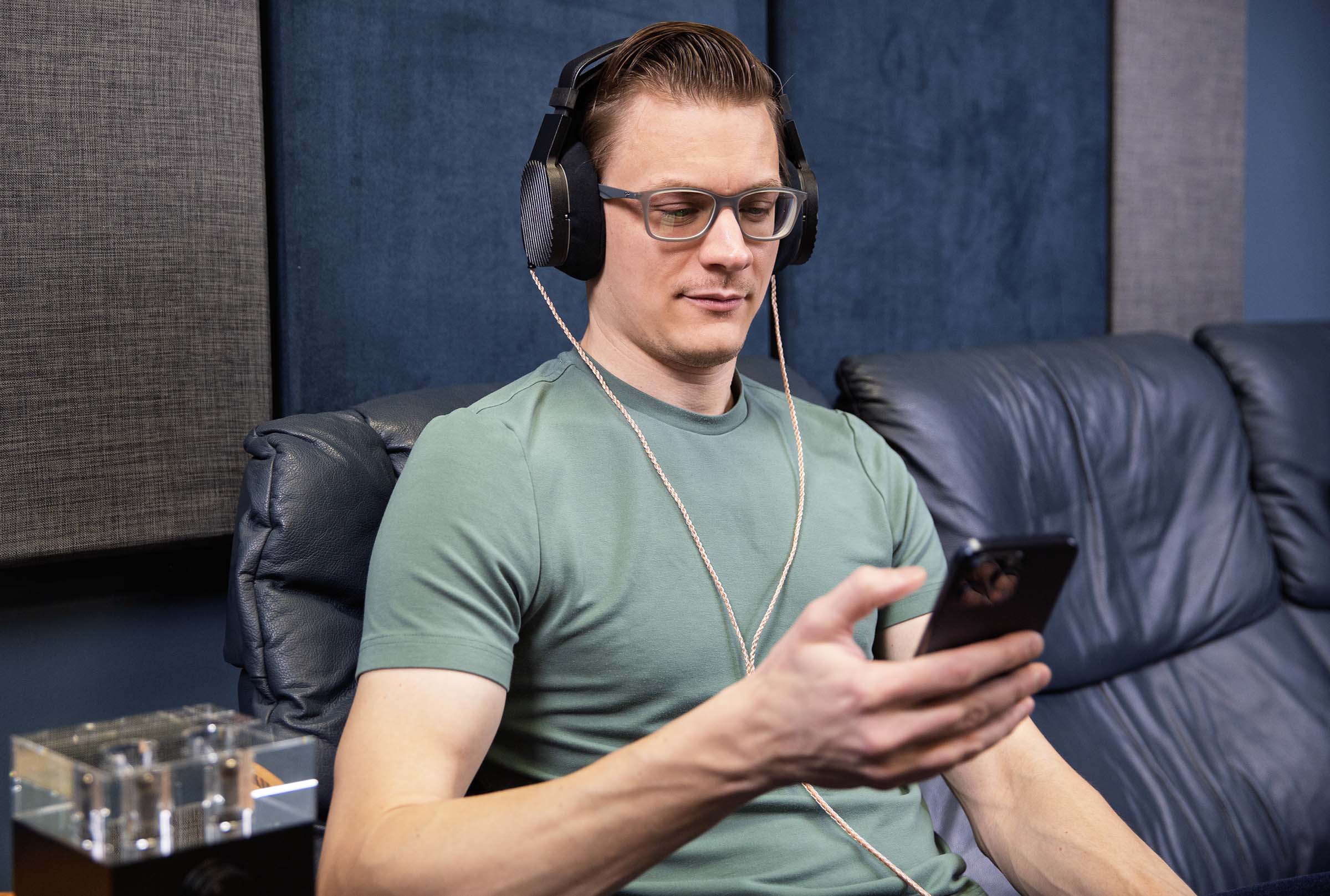 ABYSS JOAL High Performance Headphone- Master Tape Sound - ABYSS® Europe